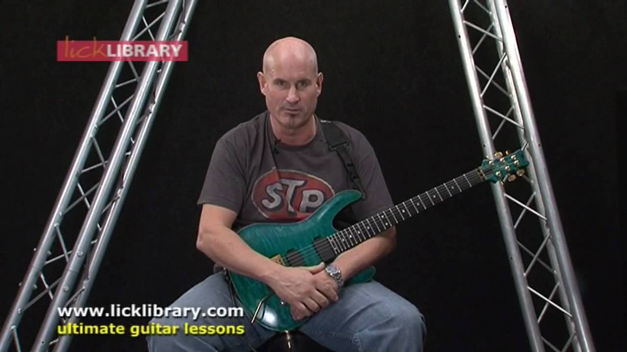 Blackstar HT-5 For Small Gigs - Guitar tips with Stuart Bull - YouTube