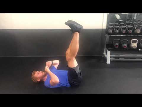 Diagonal Toe Touch Crunch - YouTube