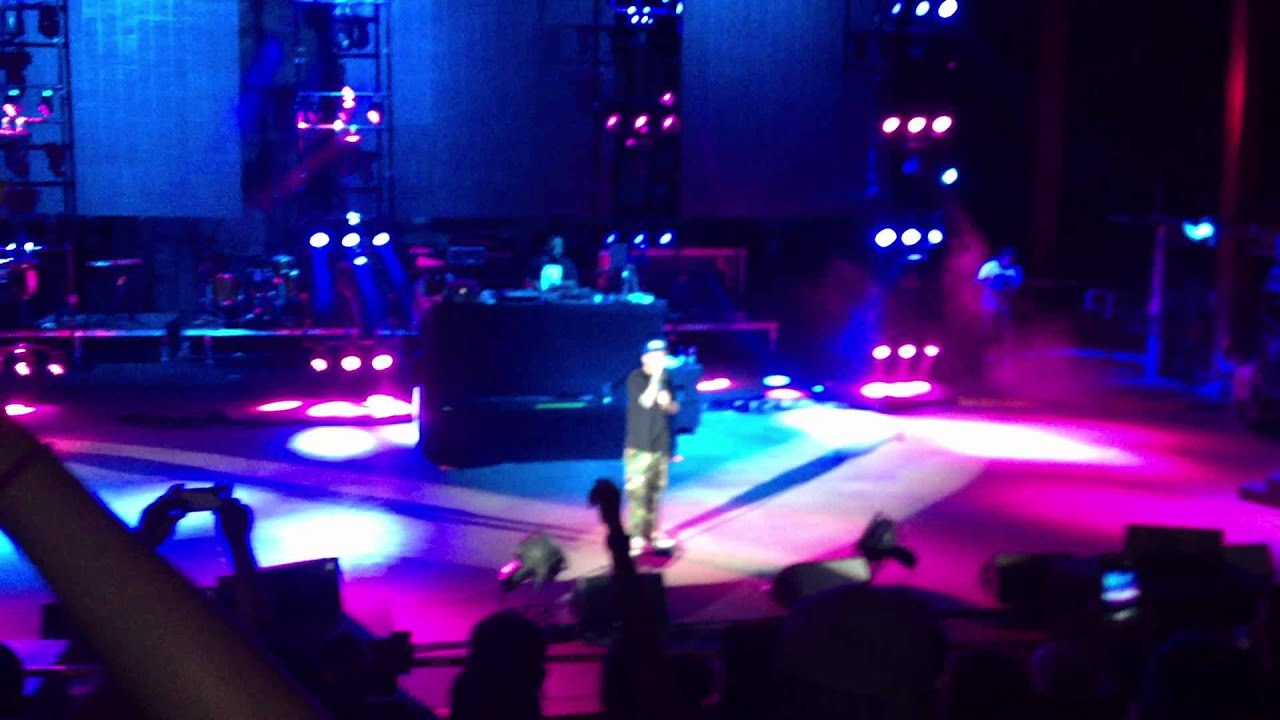 Mac Miller "Missed Calls" Live at Red Rocks - YouTube