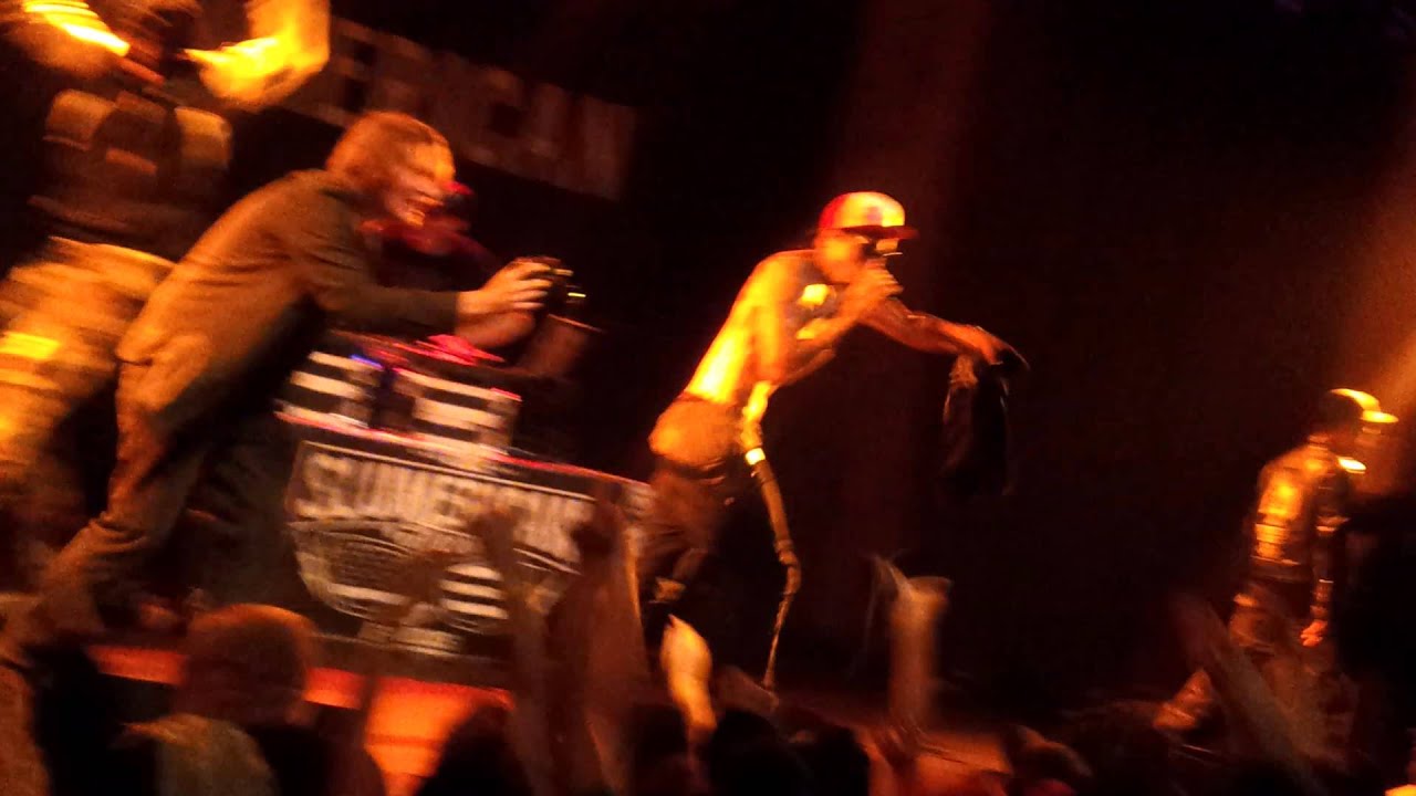 Yelawolf Denver Asap Rocky Crowd Surf - YouTube