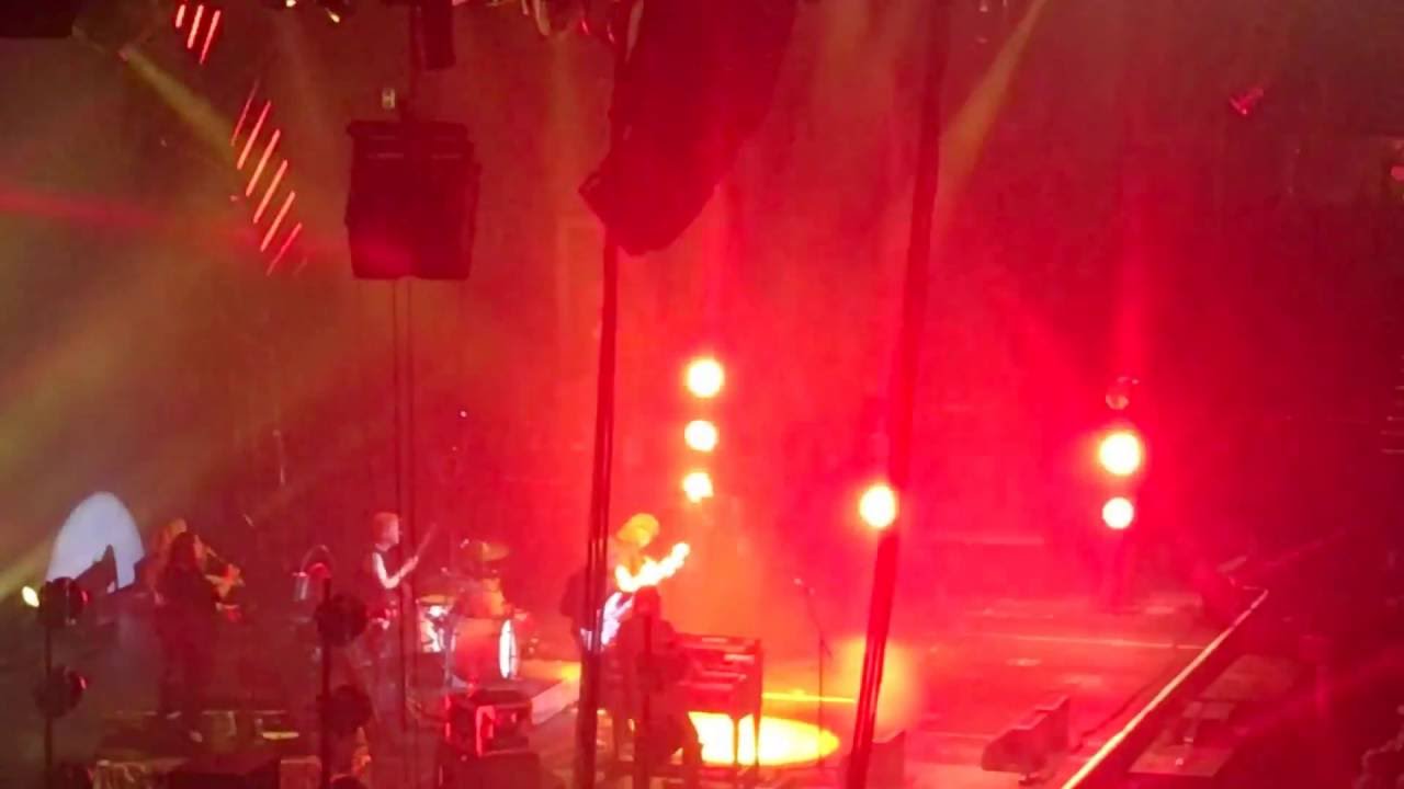 Rainbow - BURN Live! - YouTube