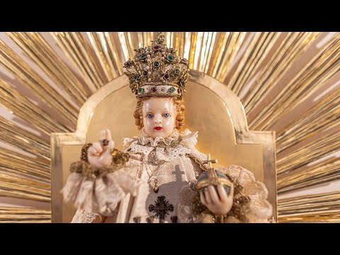 Die Ausstellung, die keiner sehen durfte - Wertvolle Christkind-Figuren ...