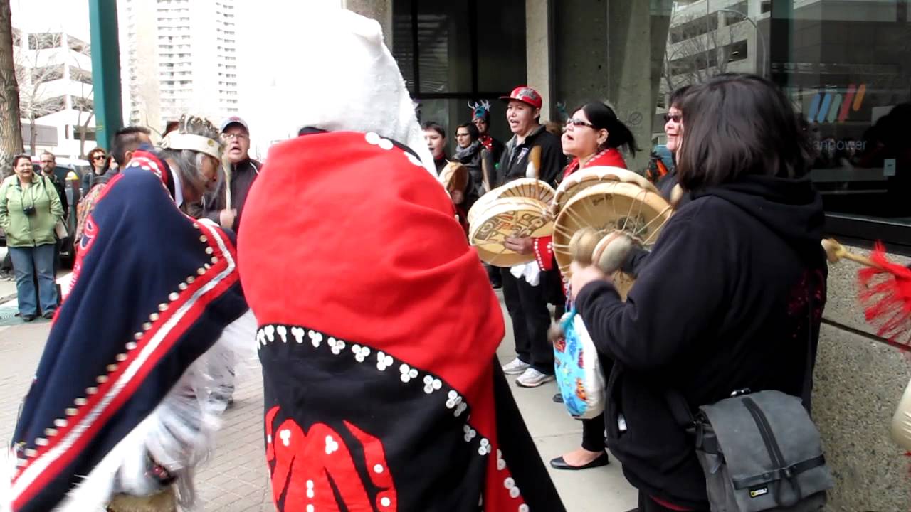 FREEDOM TRAIN - Nadleh Whut'en drummers at the Enbridge office in ...