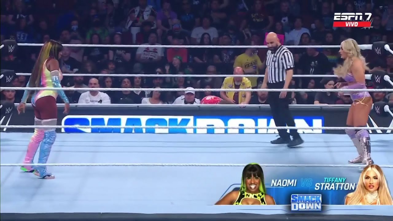 Naomi Vs Tiffany Stratton - WWE Smackdown 01/03/2024 (En Español) - YouTube