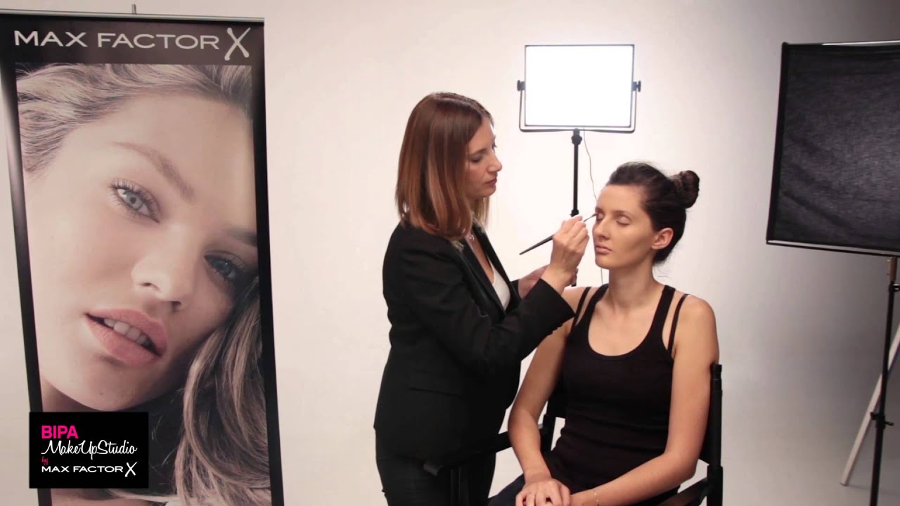 BIPA Makeup Studio by Max Factor - YouTube