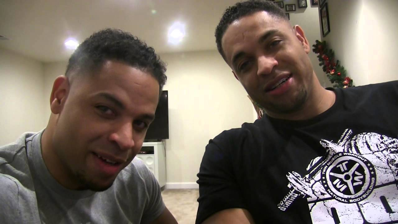 Holiday Sale 15% OFF Everything @Hodgetwins - YouTube