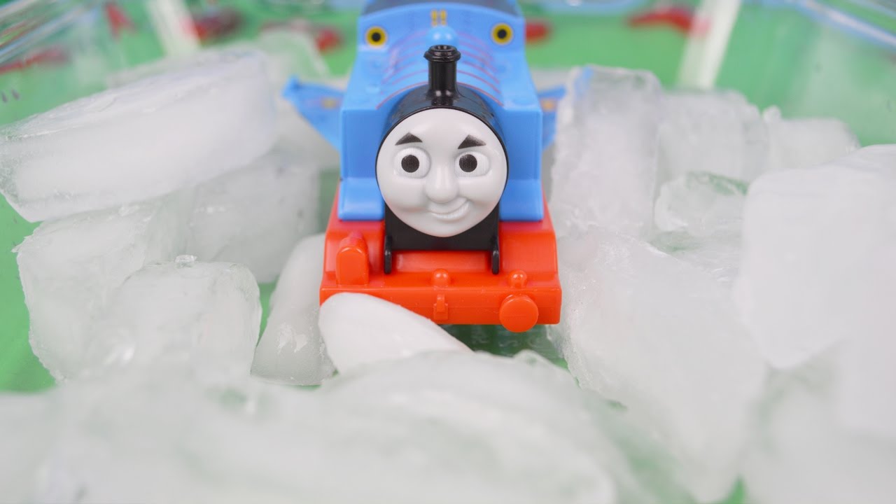 ICE World's STRONGEST Engine 226: THOMAS AND FRIENDS Toy Trains for ...