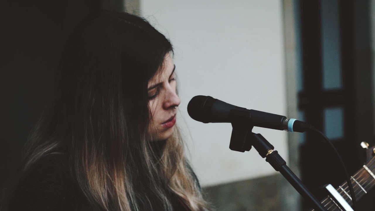 Presentación EP Leticia Rey María Pita - YouTube