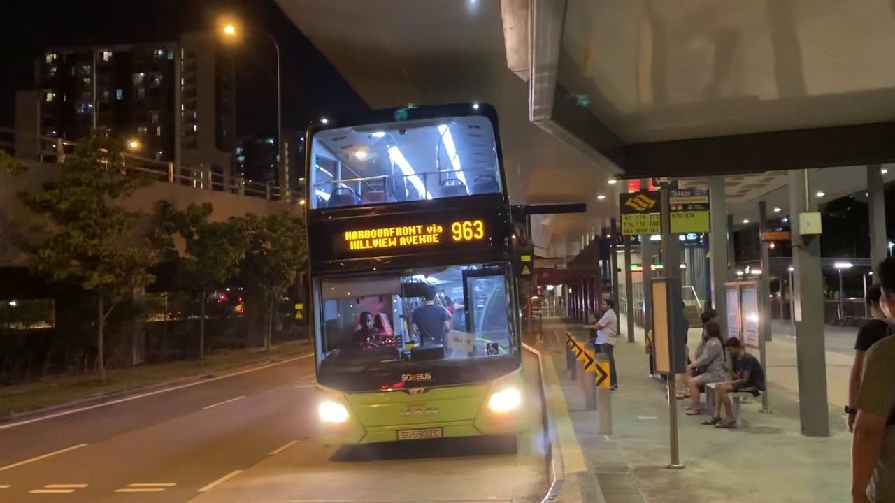 SMRT Buses MAN ND323F A95 (Batch 3) SG5902C on Service 963 at Bus Stop ...