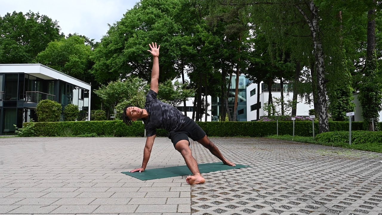 Advanced YOGA Flow for STRENGTH and MOBILITY - YouTube