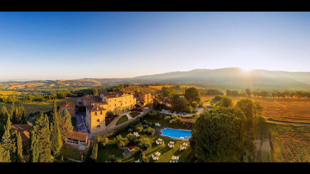 Video di presentazione, Castello di Montignano - YouTube