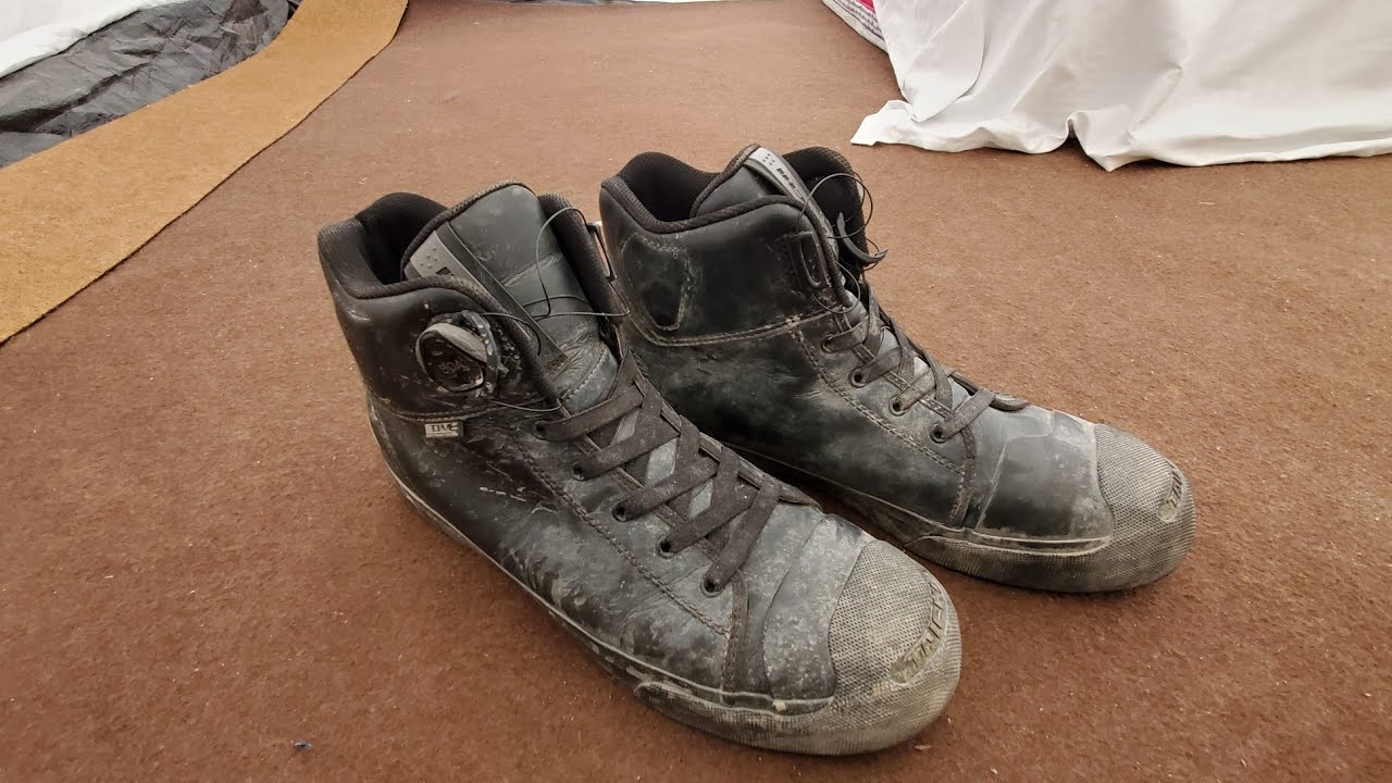 3 Months Review: RS Taichi Drymaster-Fit Hoop Shoe/Boot - YouTube