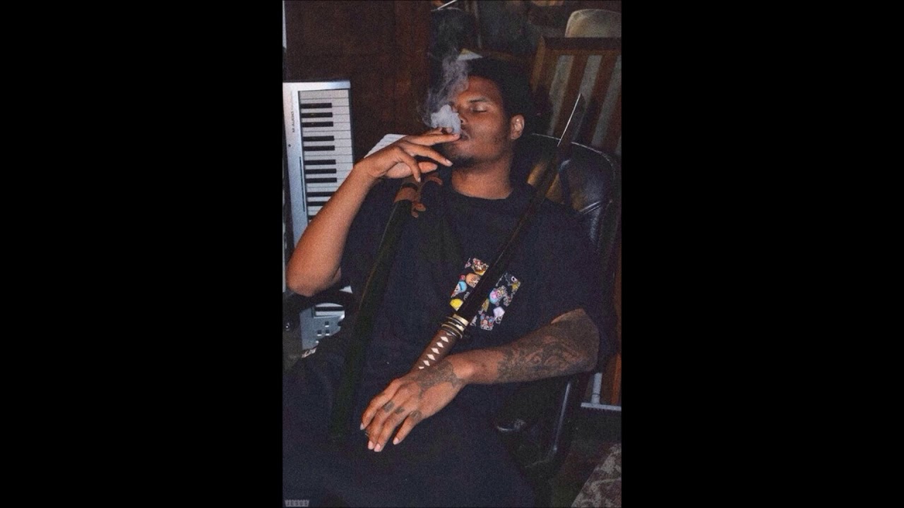 XAVIER WULF - MOBILE SUIT WOE (BASS BOOSTED) - YouTube