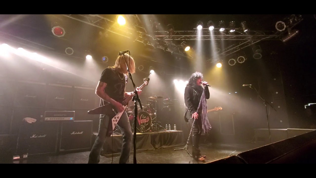 Coppin' a Feel (Quiet Riot cover) ROUGH RIOT @ Count's Vamp'd Rock Bar ...