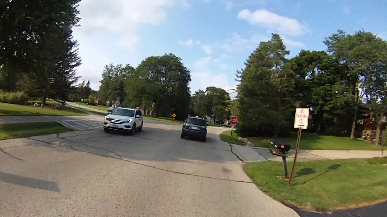 oncoming pass run stop sign - YouTube