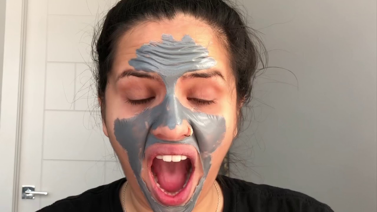 How I take off my face mask. - YouTube