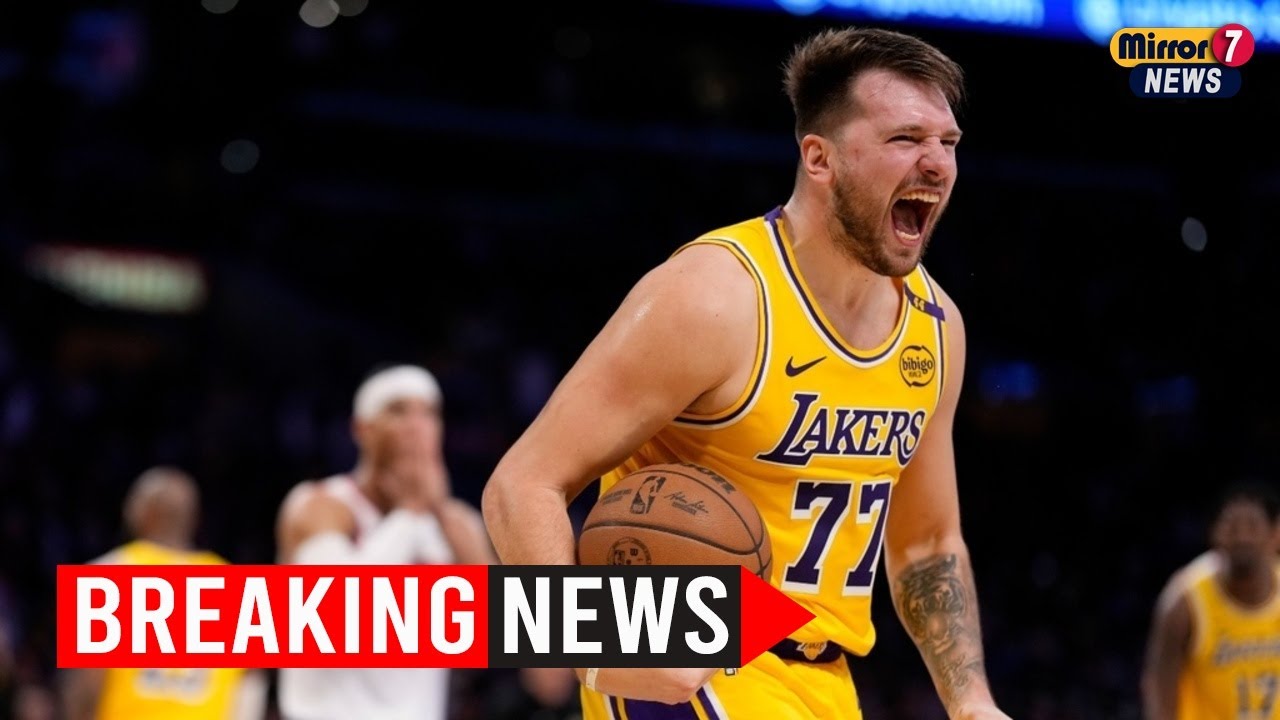 Knicks' Jalen Brunson Suffers Ankle Injury in OT Loss to Lakers - YouTube