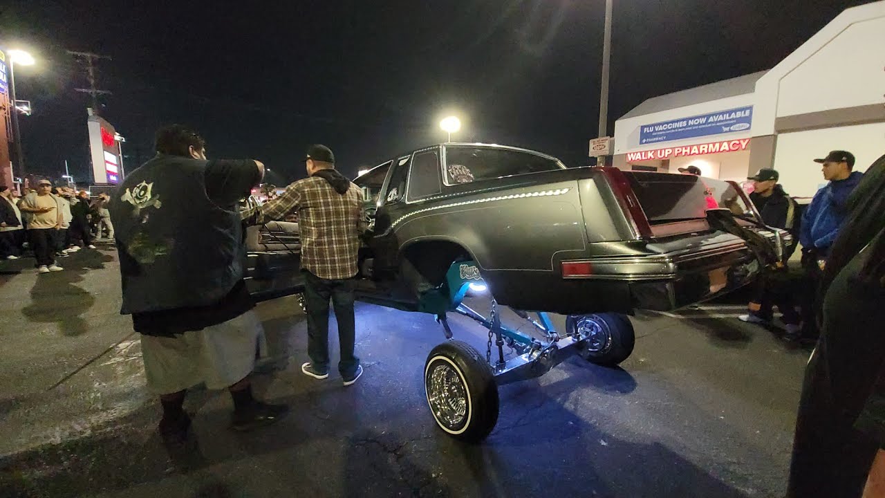 lowriders have a friendly hop at Ruthless Ryderz c.c. cruise night pt.3 ...