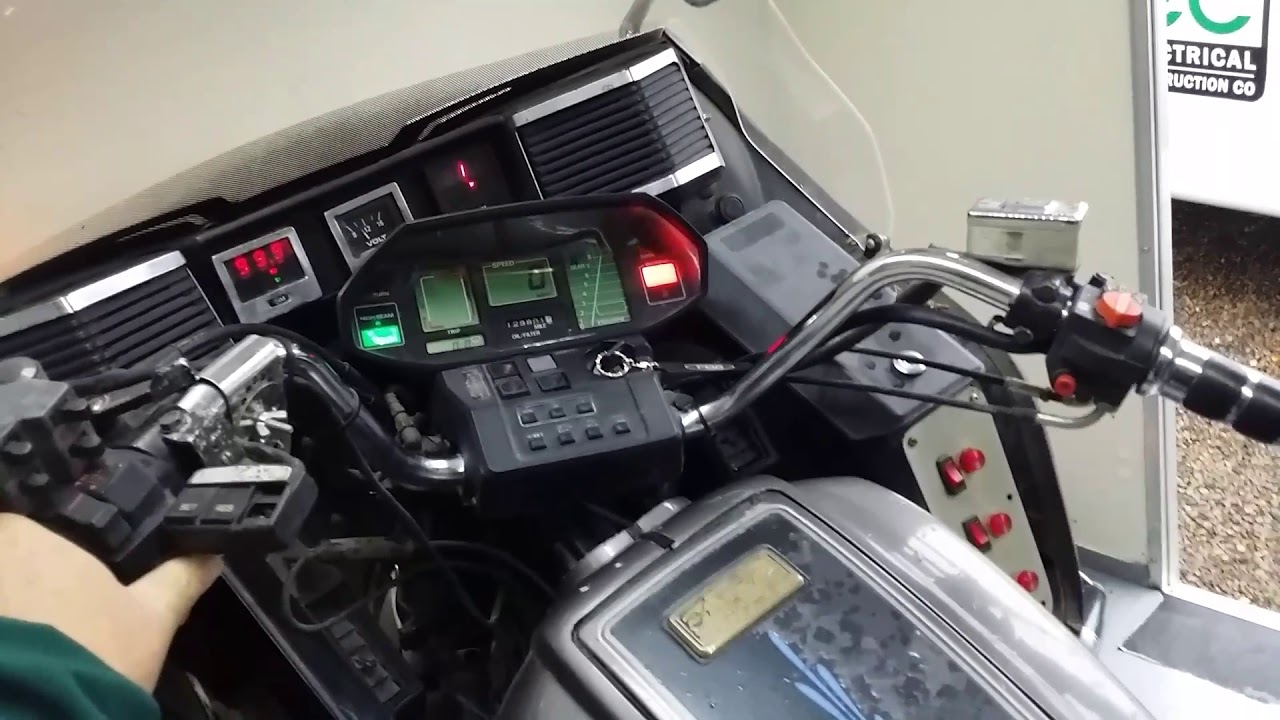 What! Another project? This 1983 Honda Gold Wing Aspencade GL1100 ...