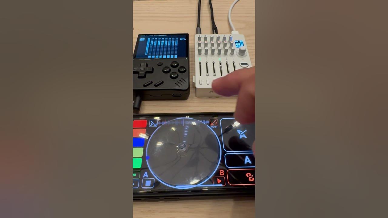 Shinobi DJ X TE TX-6 X Miyoo Mini (Piggy LGPT) - Breakbeat Scratch #shinobifader #portablism # ...