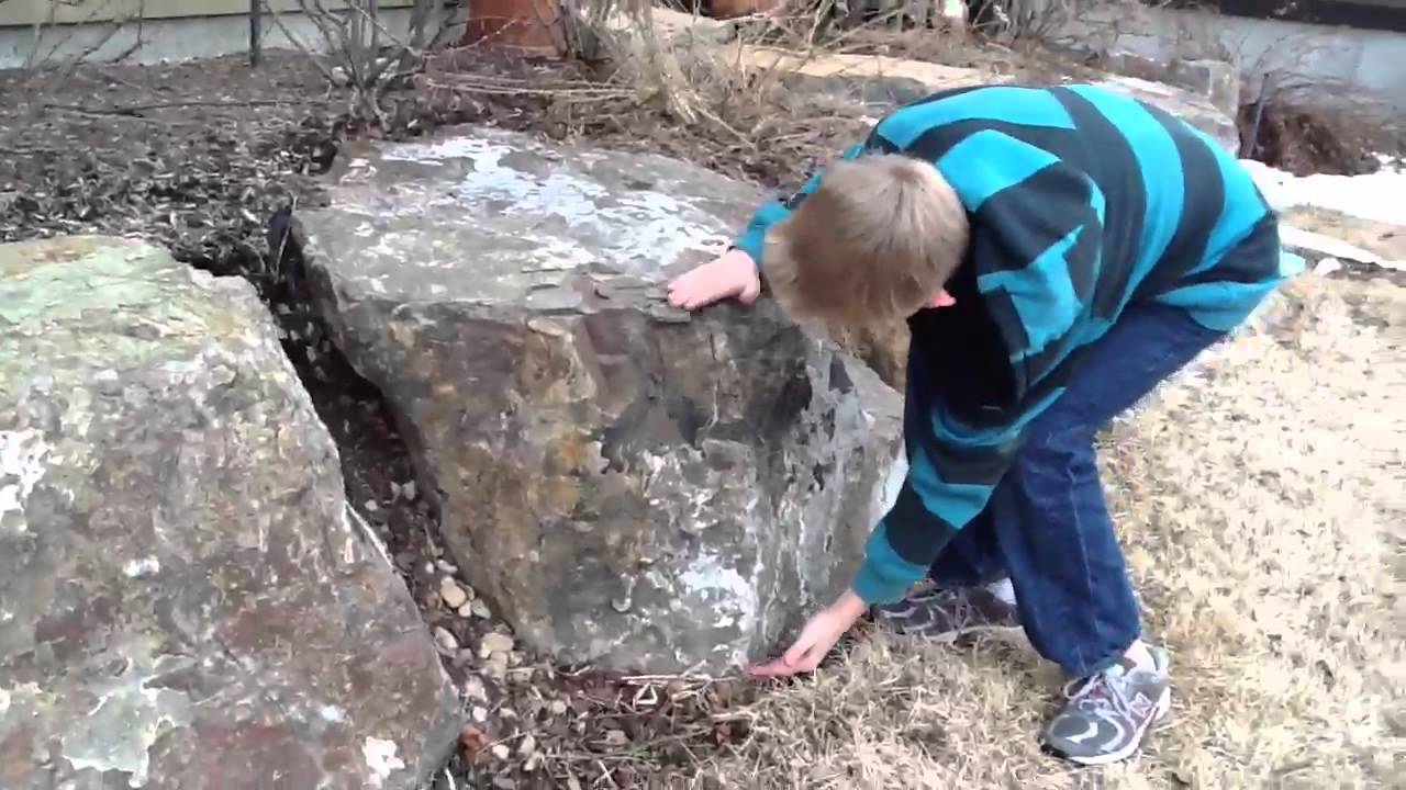 Back flips off of rocks part 2 - YouTube