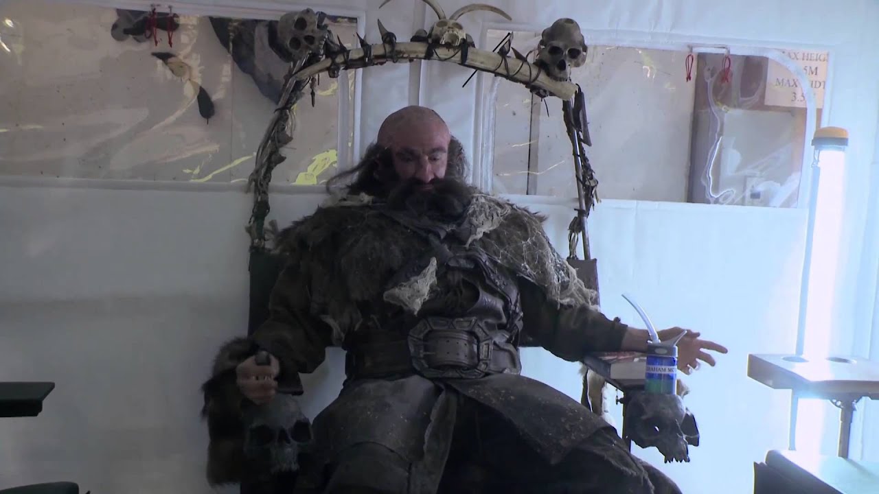 The Hobbit: An Unexpected Journey Extended Edition - 'Dwalin's Chair ...
