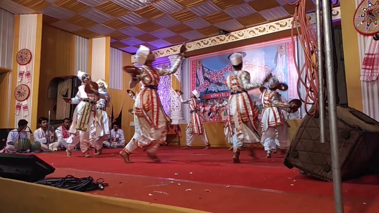 Bhortal dance - YouTube