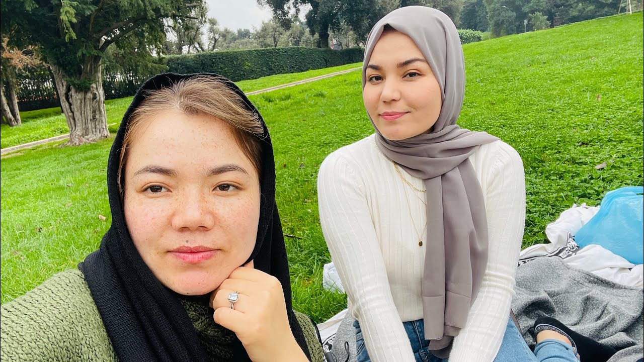 Qissai Childhood mw gosh kin dosta😂 and we came back Home sweet Home🏠 ...