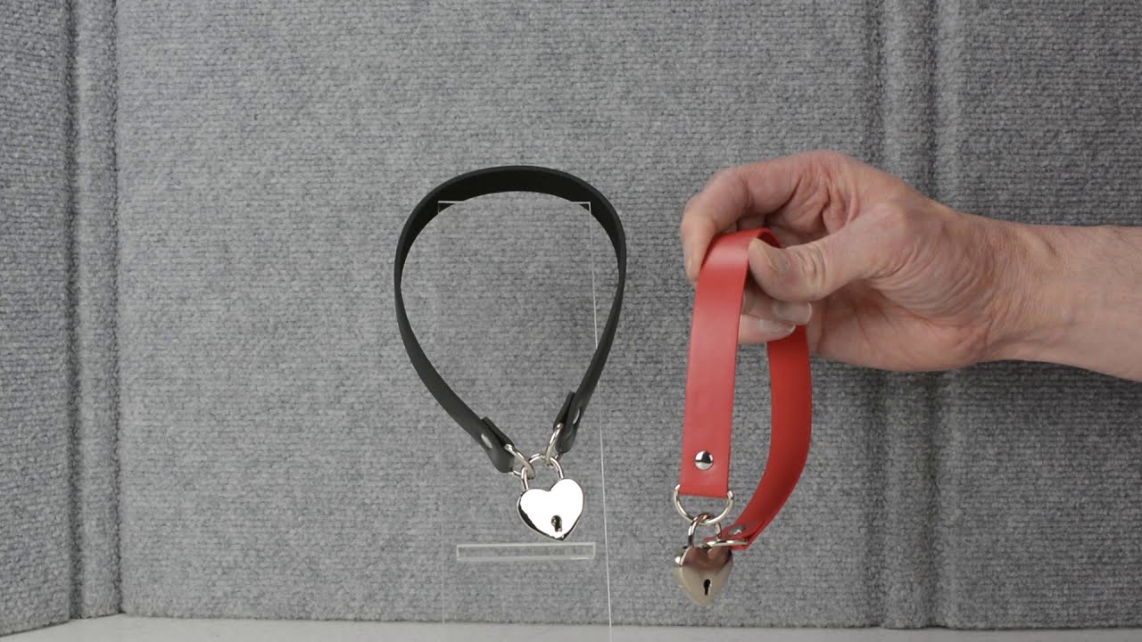 Heart lock collar - YouTube