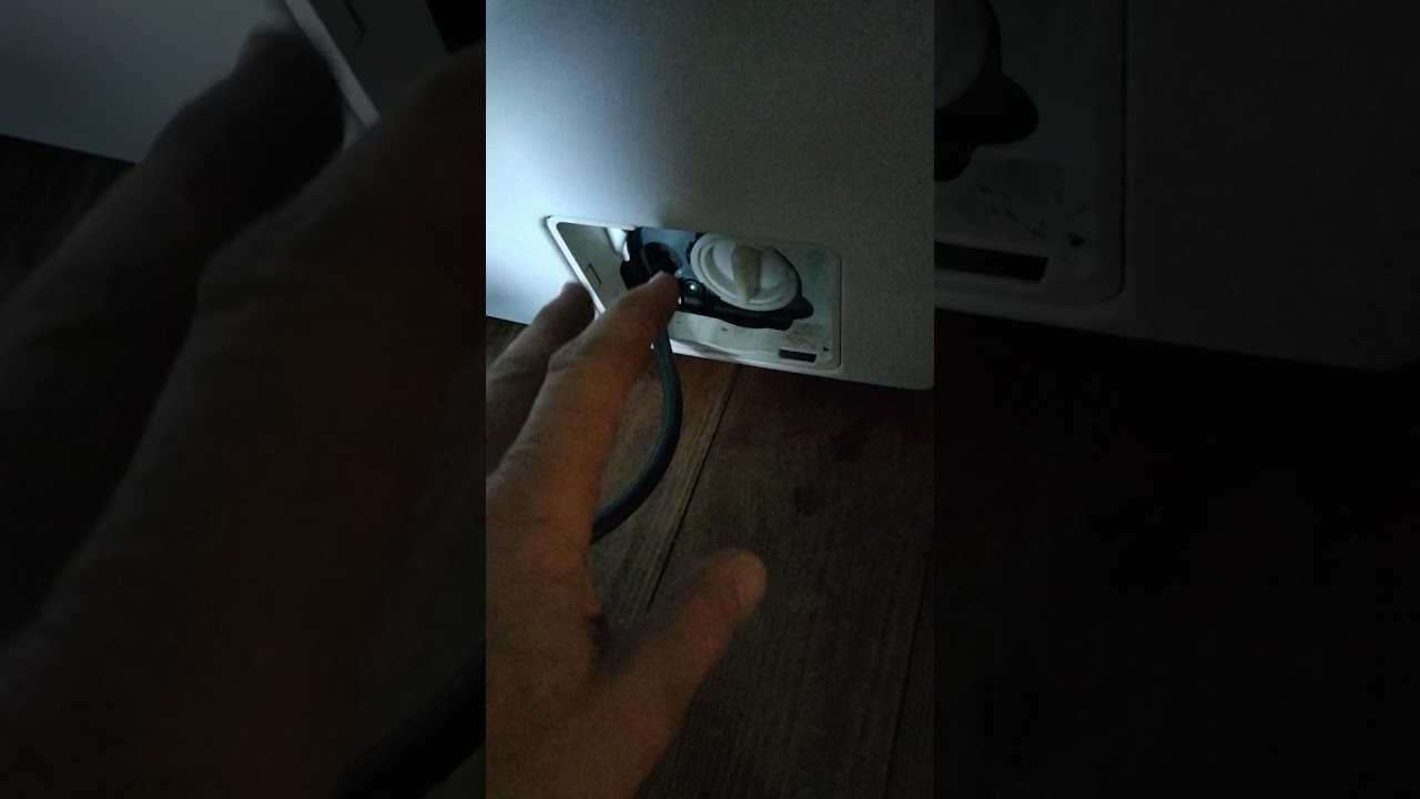 SAMSUNG WF1114xBD 11ikg. ne rester pas bloqué dans le lavage en ...