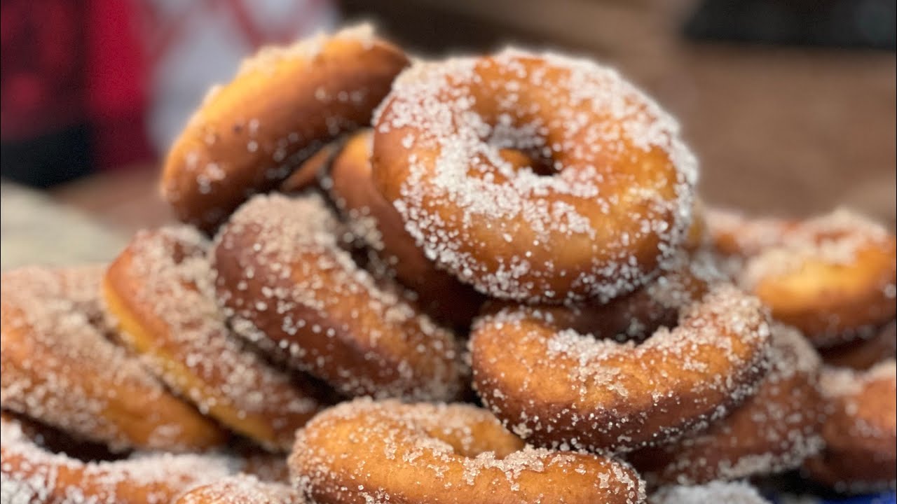 Donas caseras de azúcar y canela - YouTube