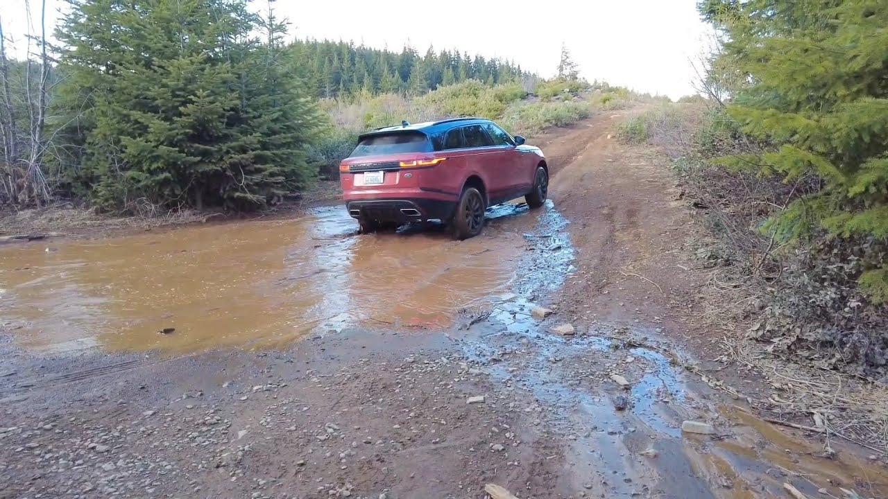 Range Rover Velar Offroading in small trails near Mt Hood - YouTube