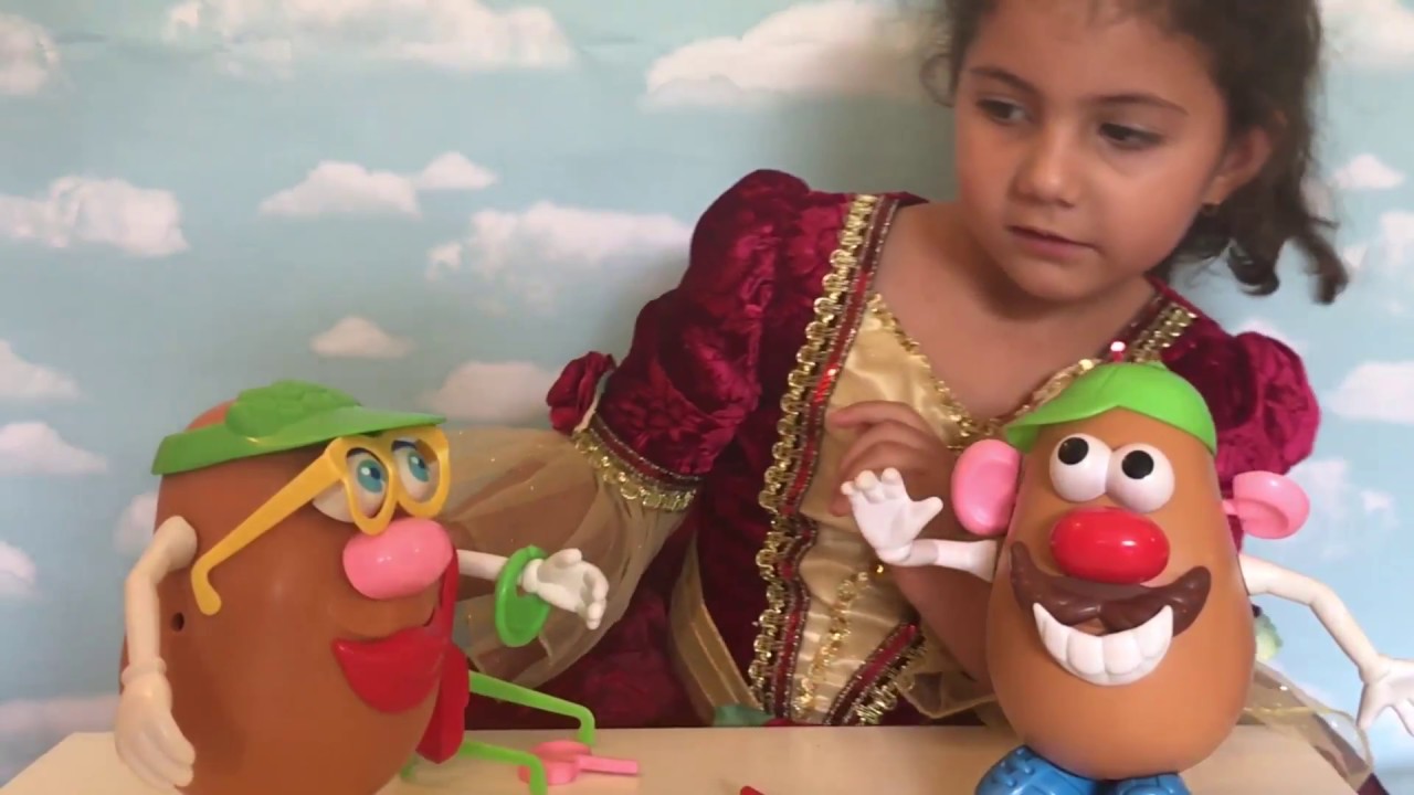 MONTANDO O SENHOR E SENHORA BATATA - YouTube