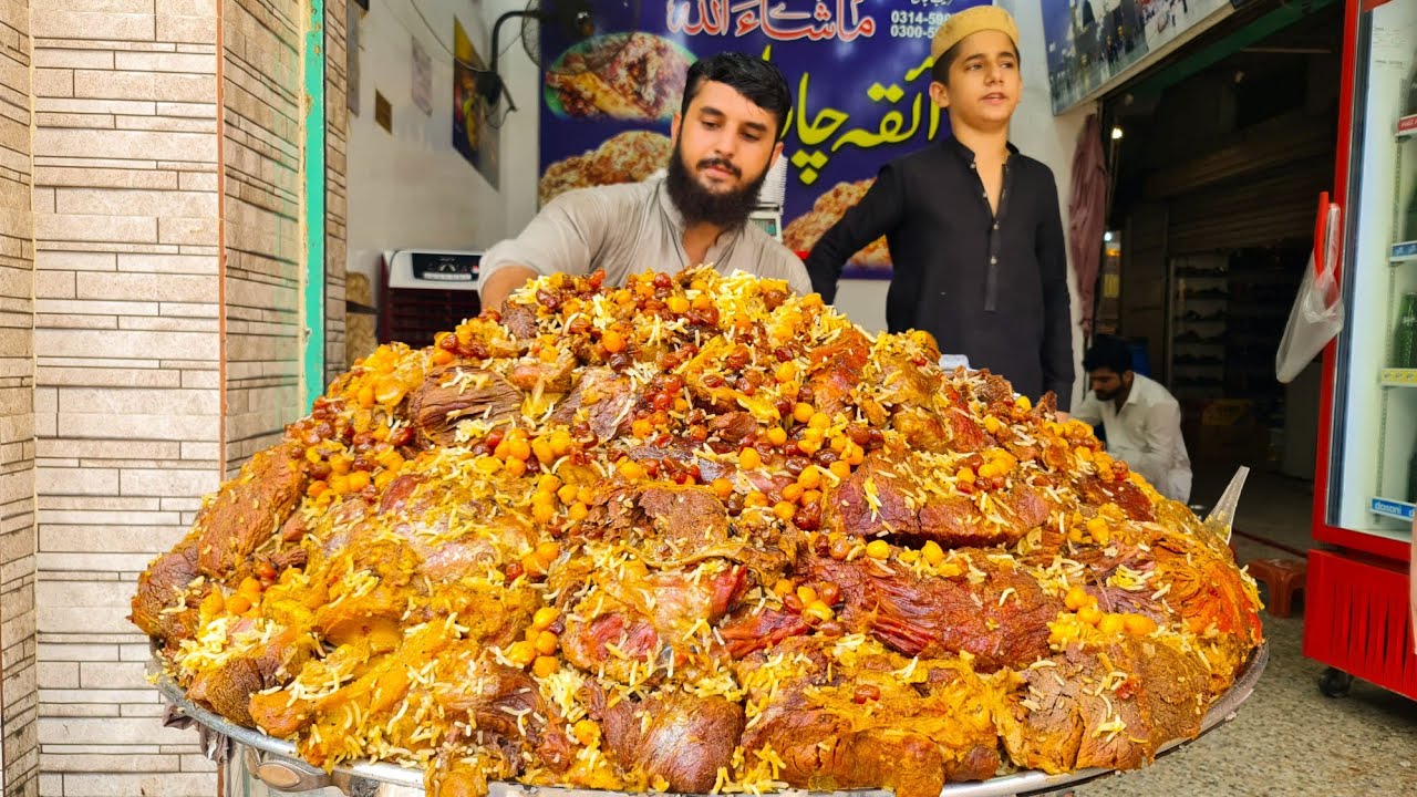 PESHAWARI CHAWAL | Golden Pulao Recipe | Peshawar Street Food | Village ...