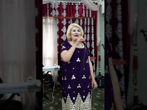 Хосият Кахорова дар туй 🥀