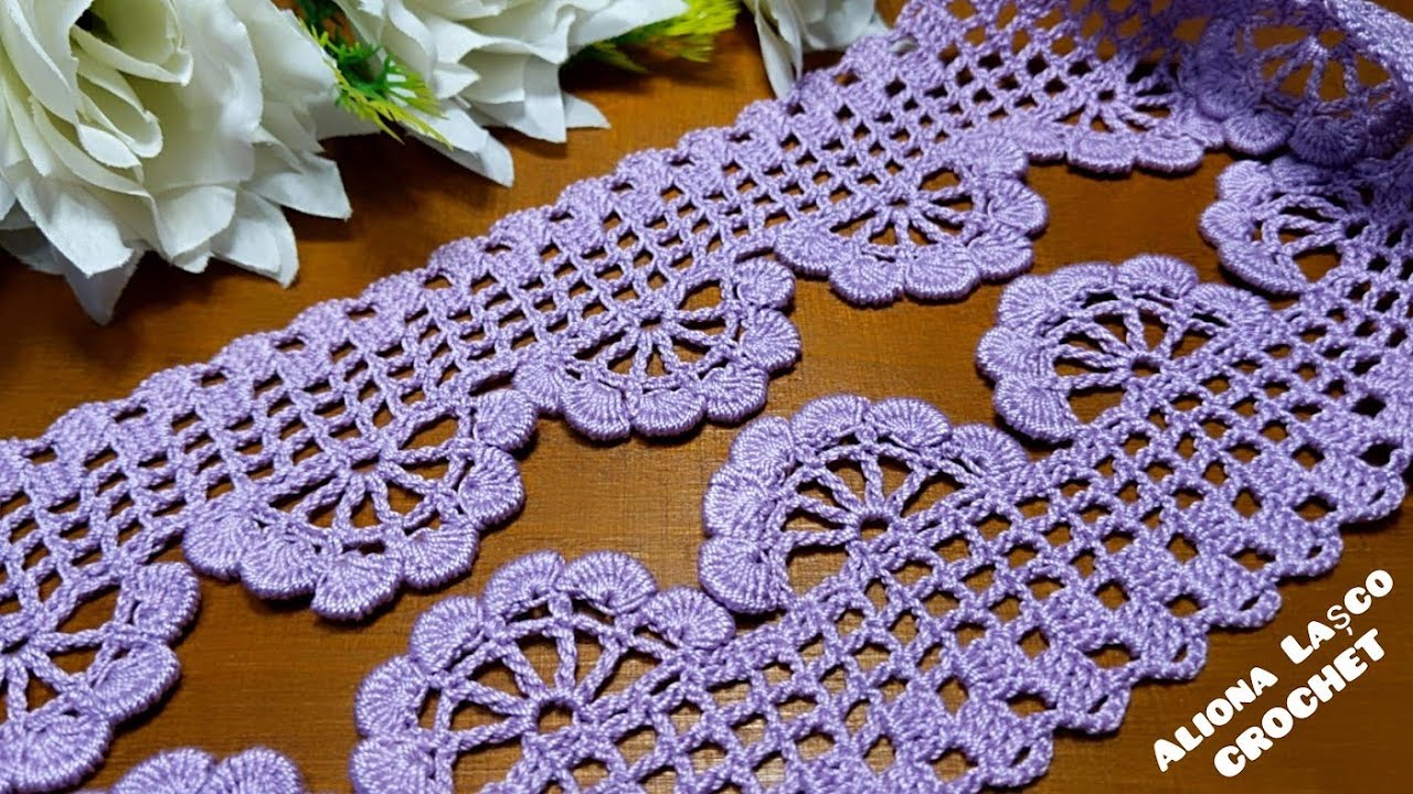 TIV croşetat manual cu element floral/ Hand crocheted LACE with floral ...