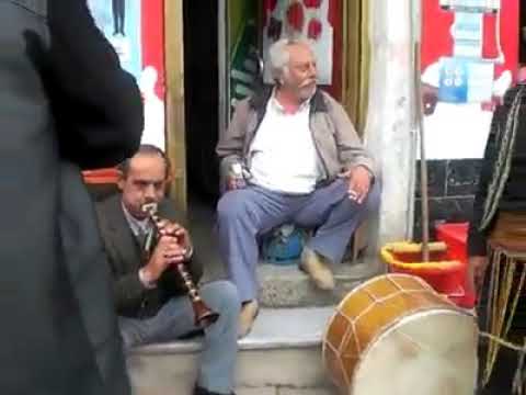 AH İSTANBUL BENİ NE HALA KOYDUN BENİ