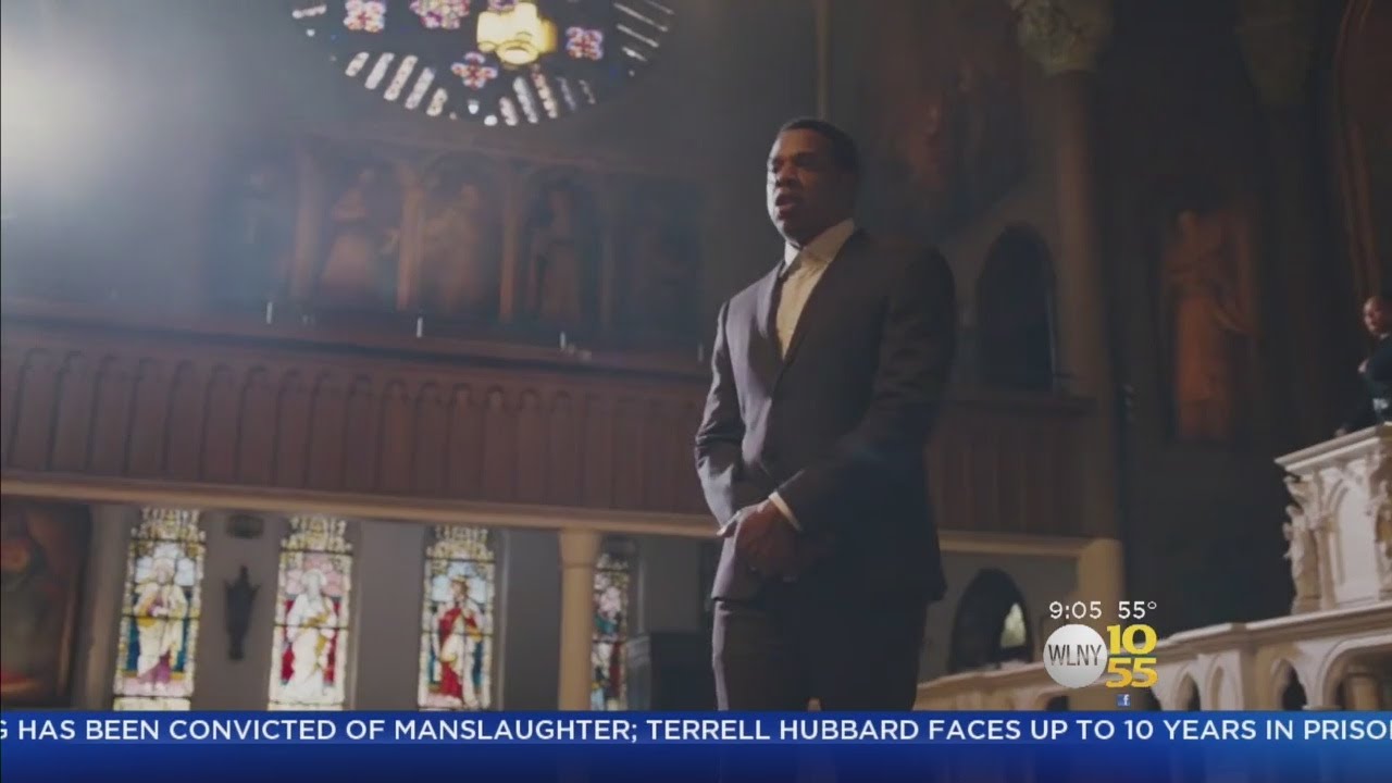 Jay-Z Honored At Pre-GRAMMYs Gala - YouTube