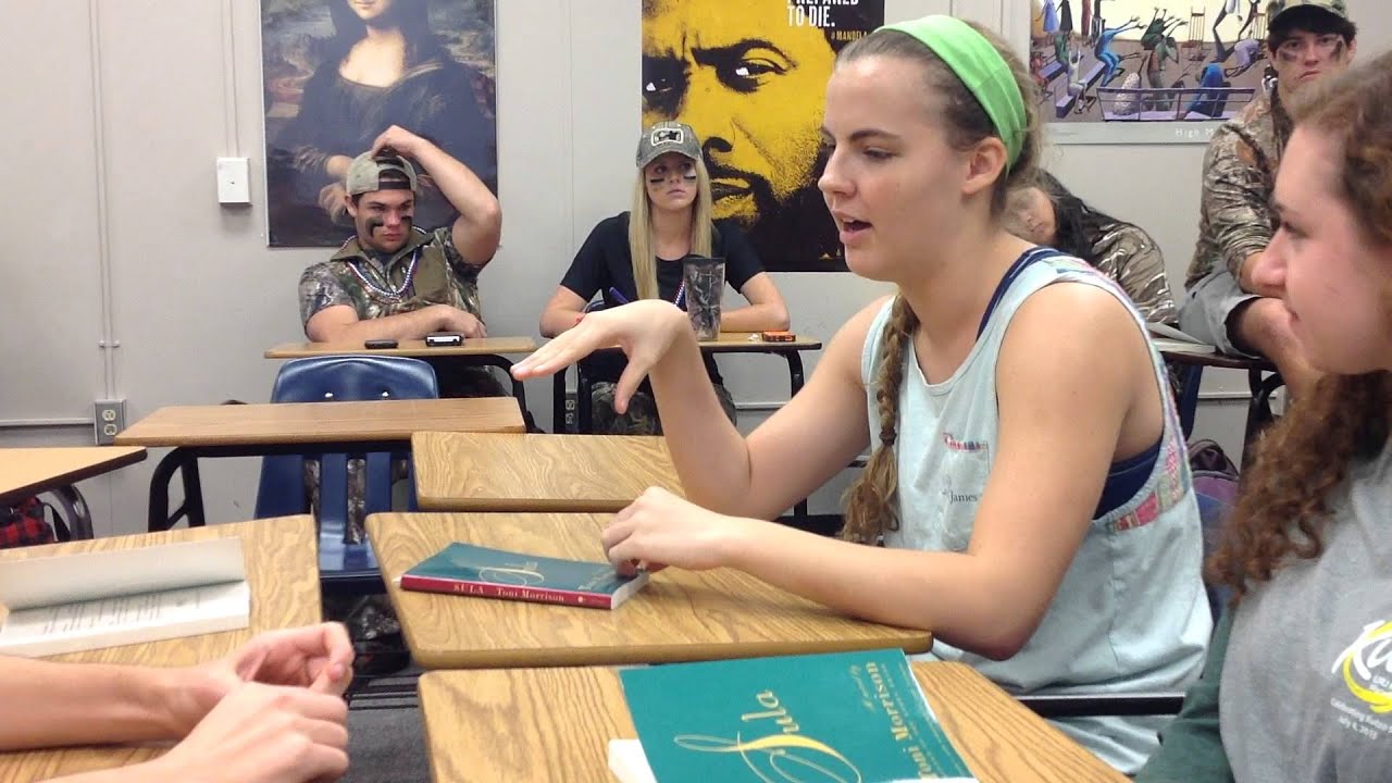 ISA 2014-15 Socratic Seminar: Toni Morrison's Sula (in Spanish) 1 - YouTube