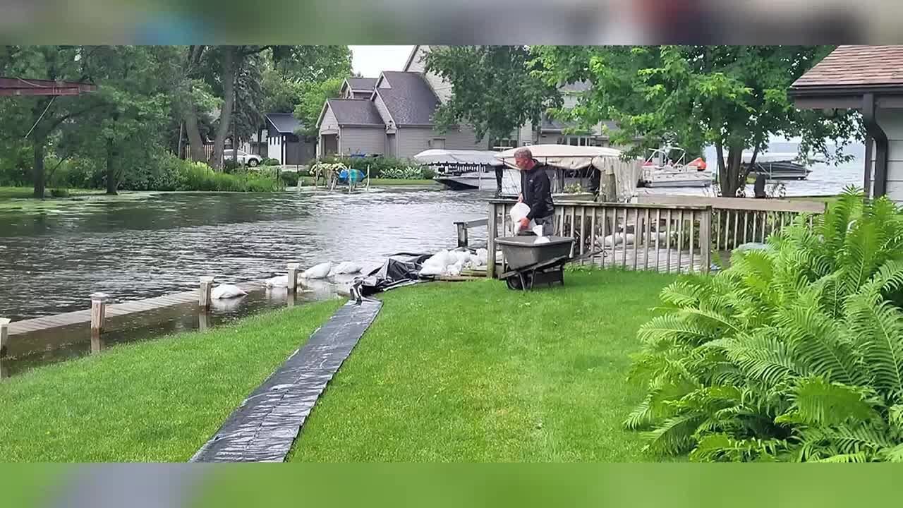 Sandbags available for Middleton residents to build temporary levees ...