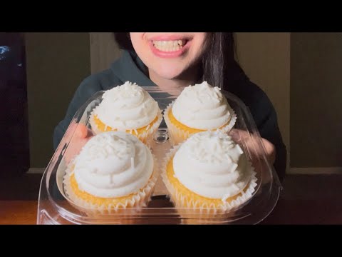 CREAMY VANILLA CUPCAKES PARTY ASMR EATING - YouTube