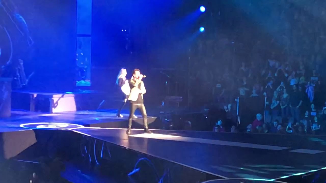 The Ballad of Mona Lisa LIVE Brendon Urie - YouTube