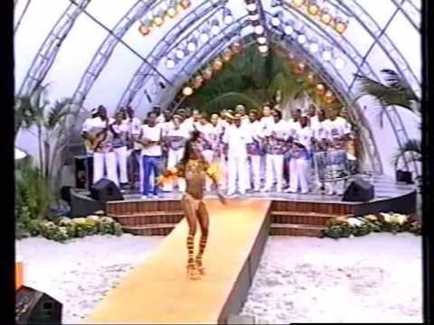 Oba Oba Sexy Dancers - YouTube