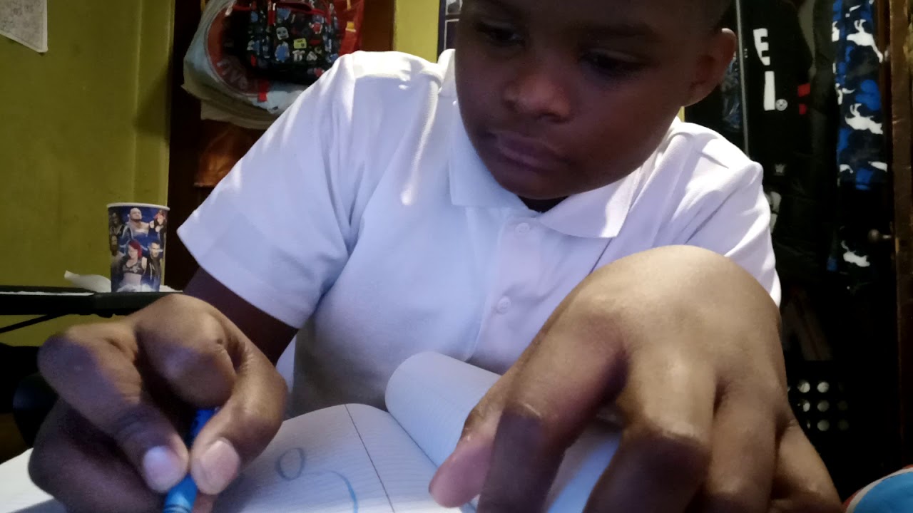 making a custom gold among us character - YouTube