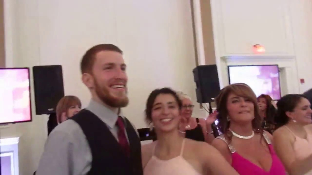 Chelsea & Brandon carried on shoulders, OCT 21, 2017. Video by Uncle ...