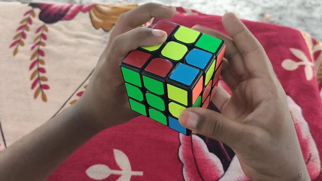 Solving 3x3 Rubik Cube - YouTube