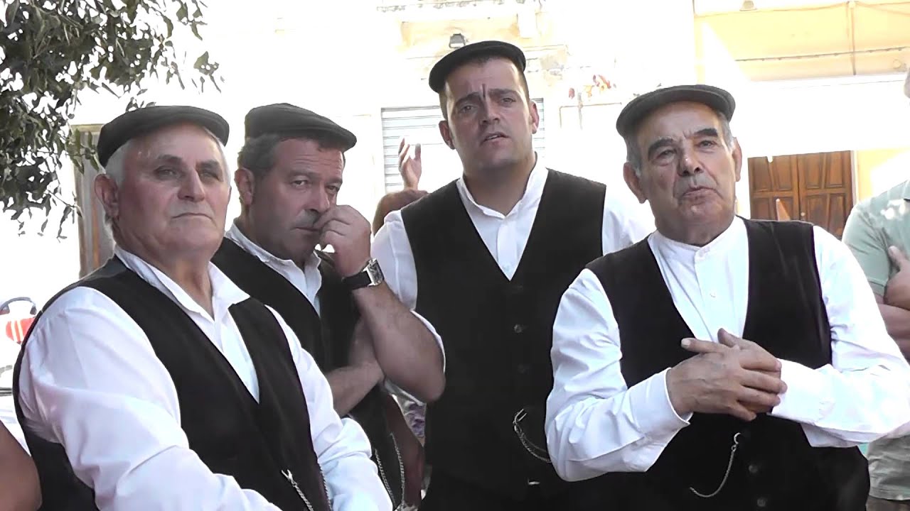 Tenores di Bitti, Sardegna - YouTube