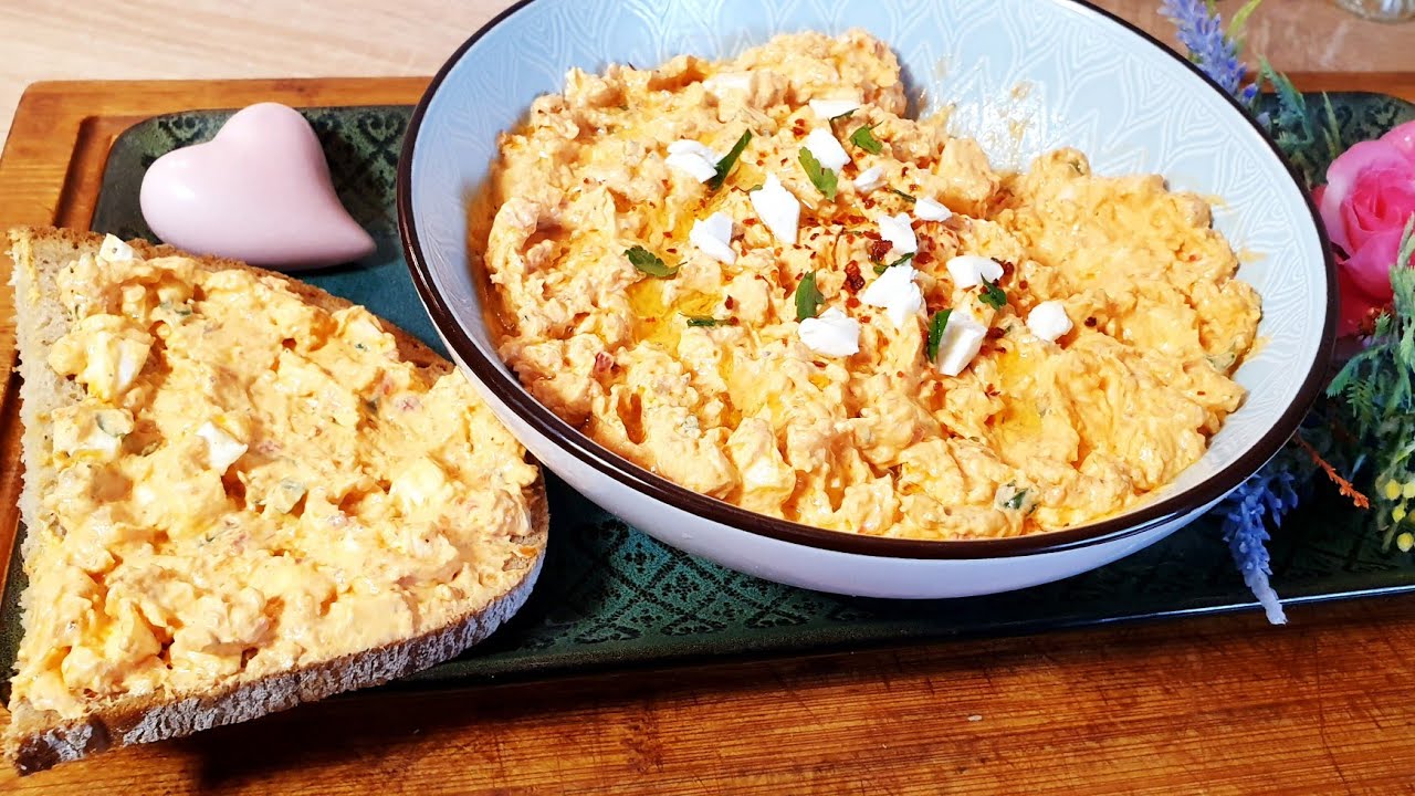 Dip mit Ajvar und Mozzarella /Dip me Hajvar dhe mocarella /Dip with ...