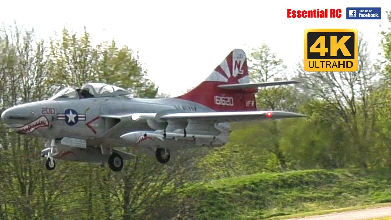 GIANT Scale RC GRUMMAN F9F COUGAR [*UltraHD and 4K*] - YouTube