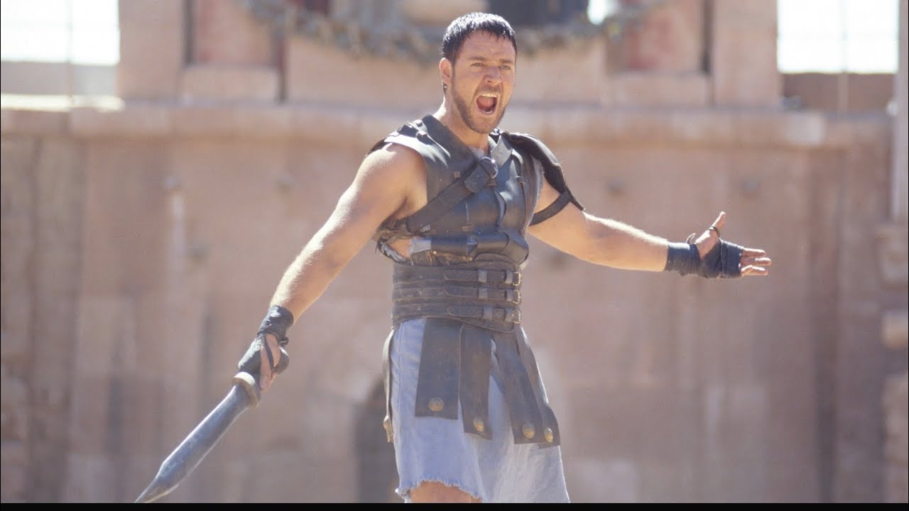 Top 10 Russell Crowe Roles - YouTube